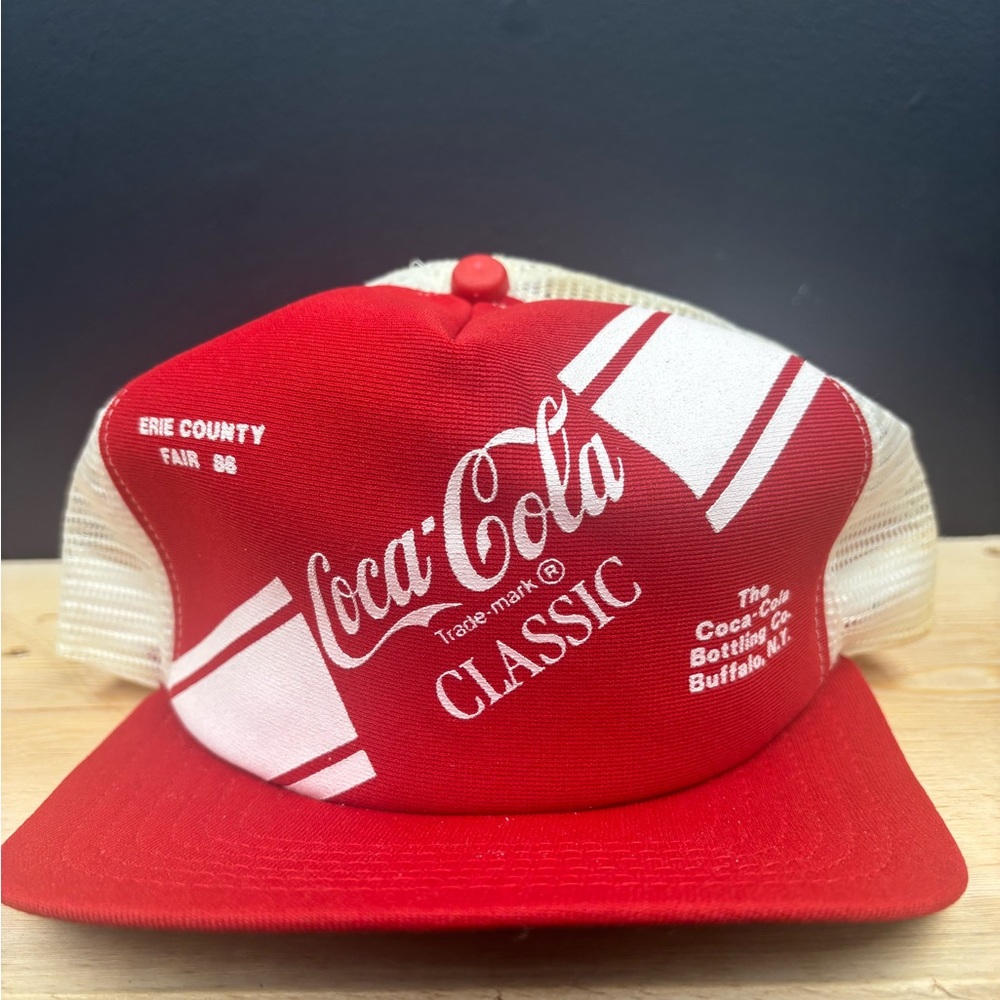 Rare Vintage 86 Coca-Cola Classic 3 Stripe Red And Wh… - Gem